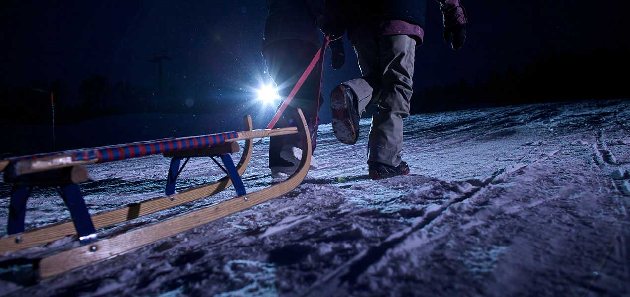 Schlitteln & Schlittelpisten im Winterwunderland | Flims Laax Falera